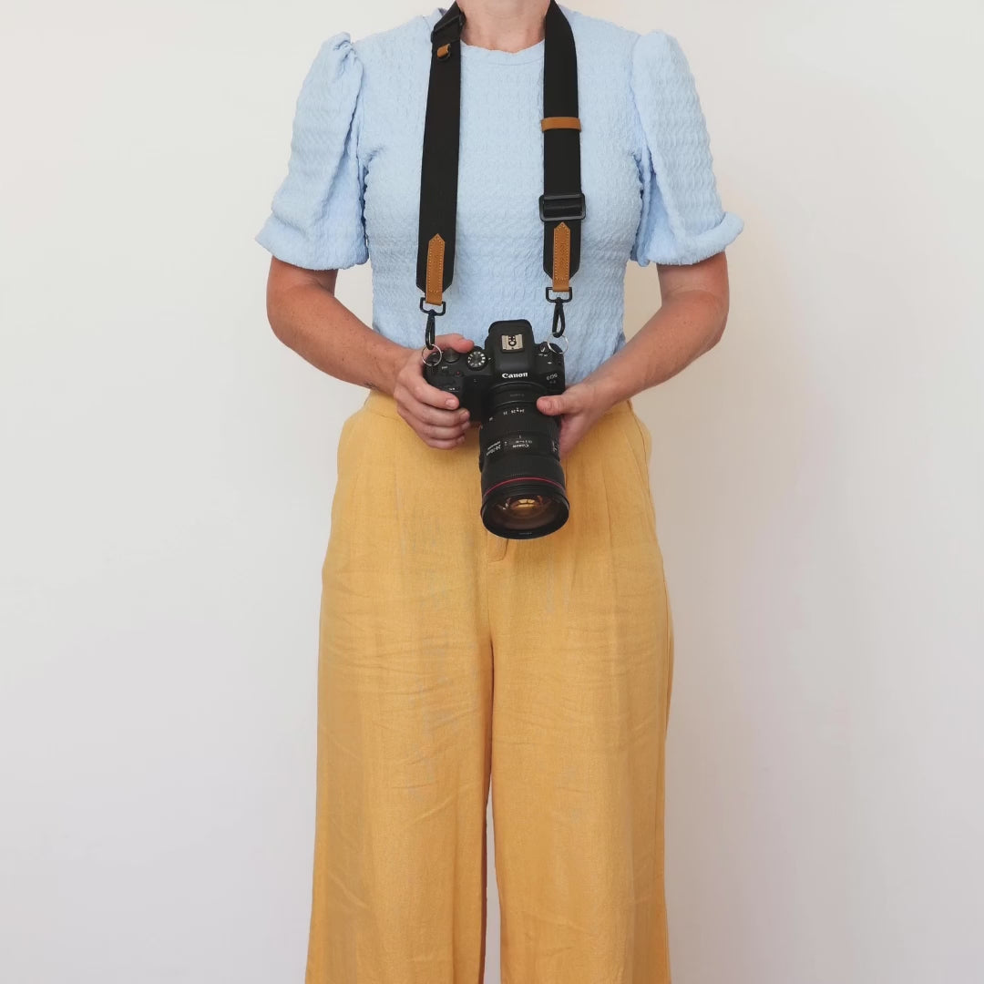 'Luna' Lustre Camera Strap – Tog Loot